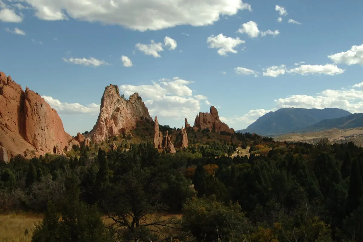 Exploring Colorado Nature: A Guide to Thrilling Outdoor Adventures
