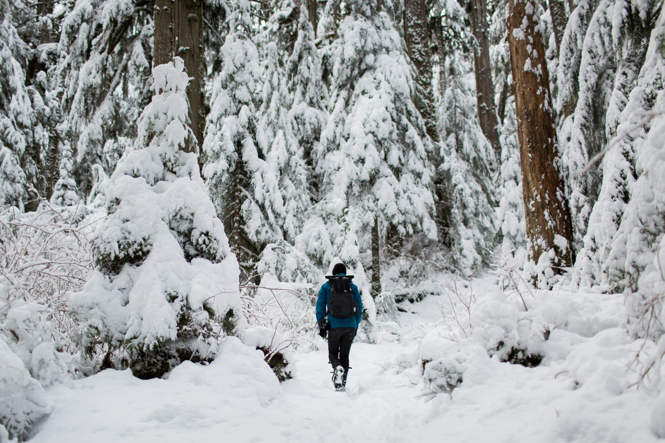 5 Tips for Staying Warm on Any Winter Adventure | Broadmoor Outfitters