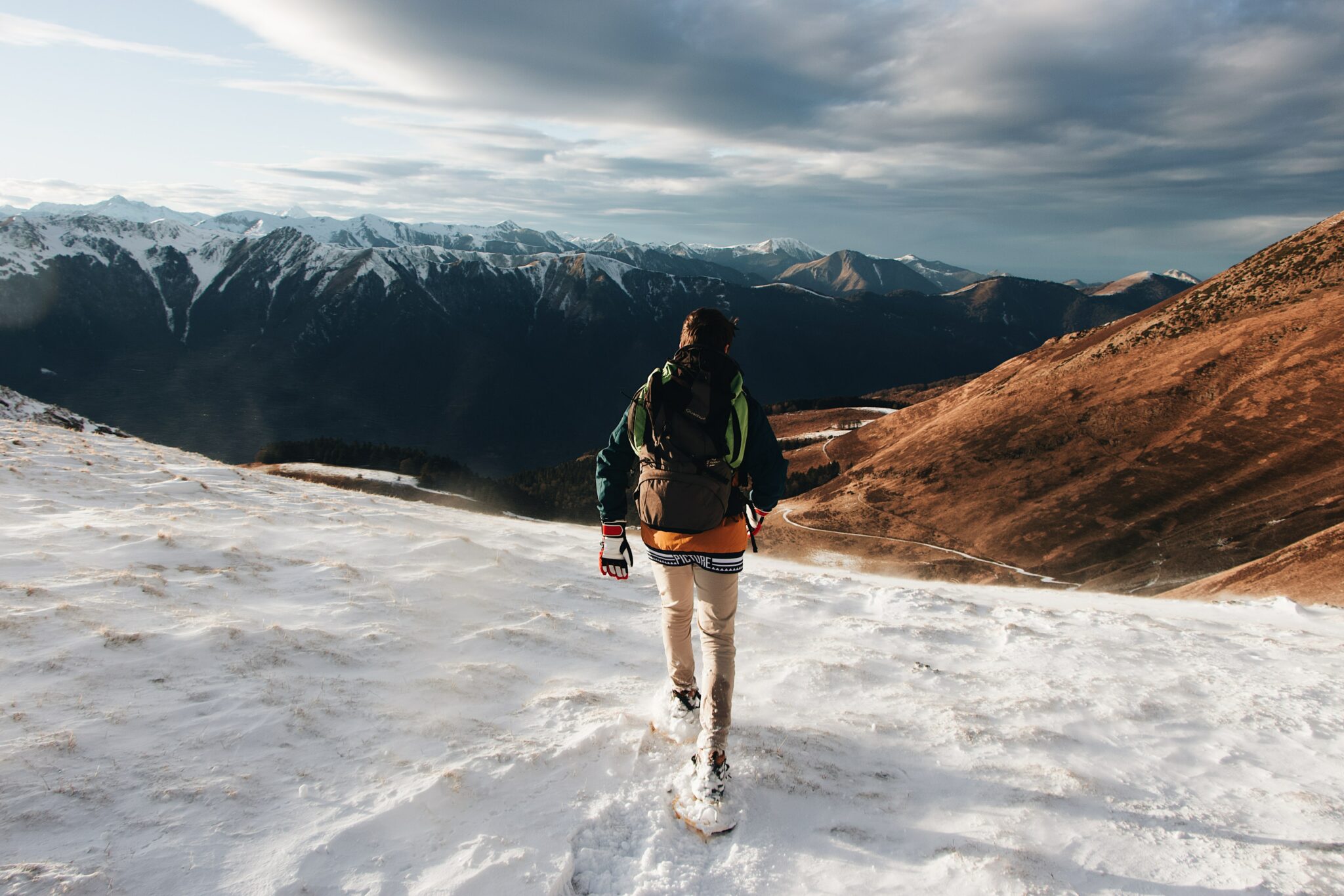 How to Recognize Early Signs of Altitude Sickness